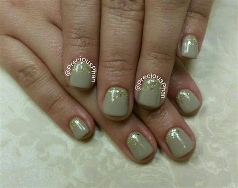 Tan Ombre Nails With Gold Glitter And Gold Loose Glitter