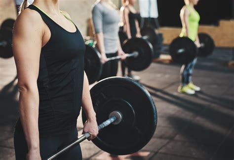 Personal Training For Women Should Women Train Differently To Men Personal Training For Women Should Women Train Differently To Men