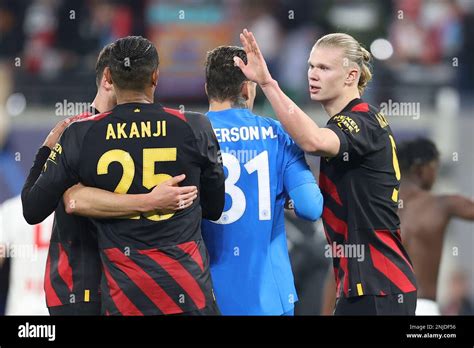 Manchester City S Erling Haaland Right Manchester City S Goalkeeper