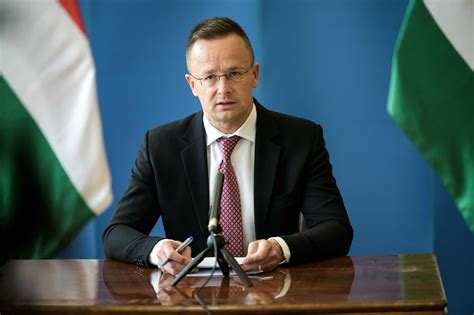 Szijjártó Péter Magyarország megnyitotta kereskedelmi és konzuli képviseletét Kigaliban Hír TV