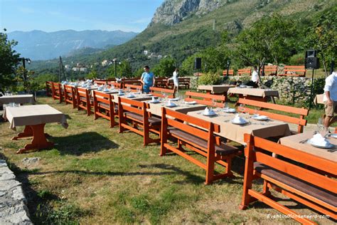 ПРИВЕТСТВЕННЫЙ УЖИН В РЕСТОРАНЕ Giardino Event In Montenegro