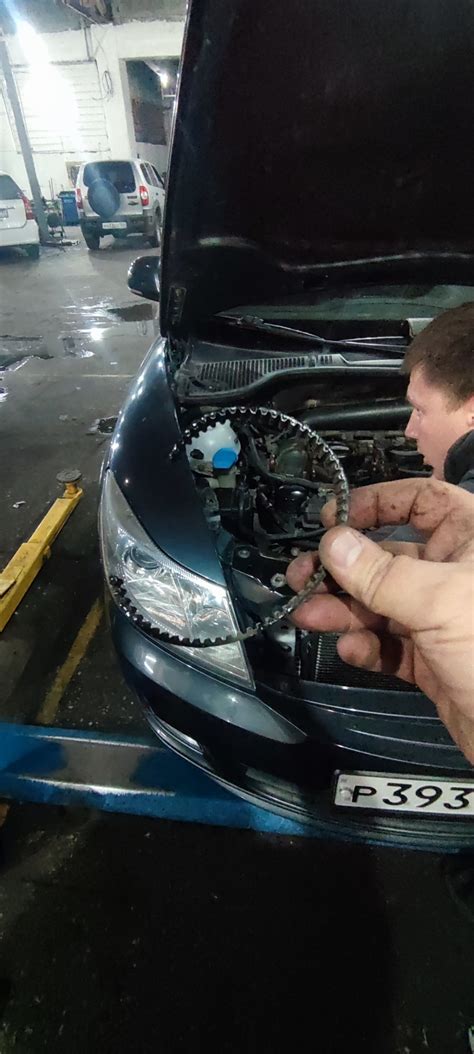 Ремень привода помпы охлаждения — Skoda Octavia A5 Mk2, 1,8 л, 2012 ...