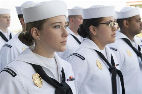 Navy Oks Ponytails Locks And Other Hairstyles For Female Sailors