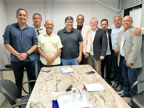 Na Secretaria De Turismo Do Estado Da Bahia Prefeito De Prado Busca