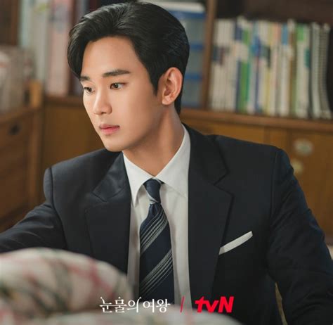 Cara Hyun Woo Menunjukkan Cinta Ke Hae In Di Queen Of Tears