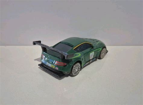 Disney Pixar Cars Nigel Gearsley Wgp [aston Martin] 1 55 Diecast