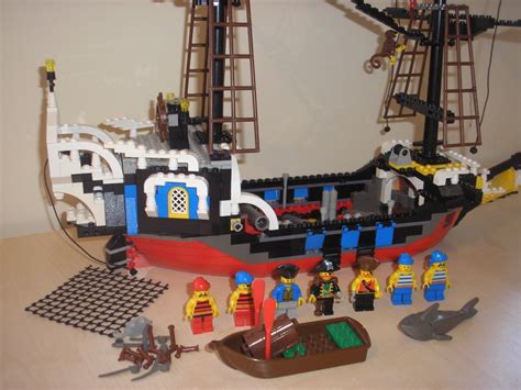 Lego Pirates Pirate Battle Ship Hajó Red Beard Runner 6