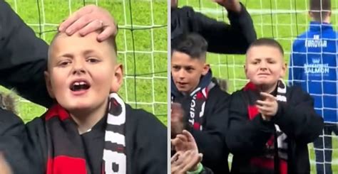 Djali I Heroit Afrim Bunjaku Duke Thirrur Emrin E Babait Me Tifozat