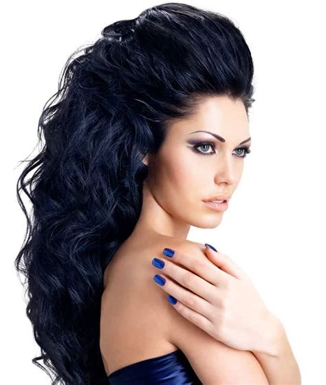 Black Hair And Blue Eyes 30 Flattering Looks For 2024