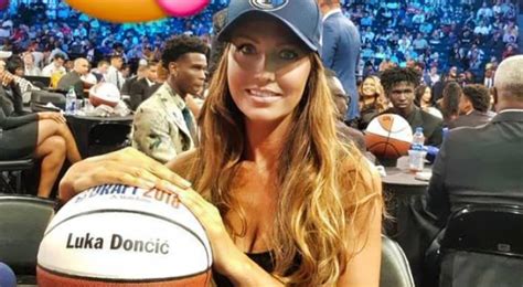 Photo Luka Doncics Mom Completely Stole The Show At Mavs Rockets Game