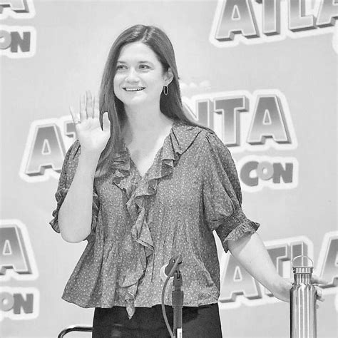 Mi Piace 487 Commenti 0 Bonnie Wright Thisisbonniefan Su