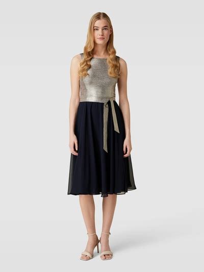 Vera Mont Cocktailjurk In Two Tone Stijl In Felroze Online Kopen Pandc