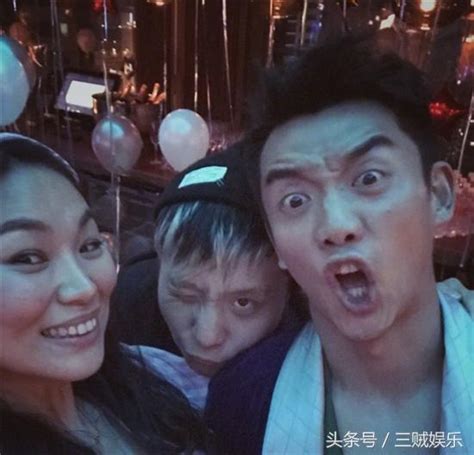 郑恺31生日睡衣part！美女环绕左拥右抱！那是邓超吗？