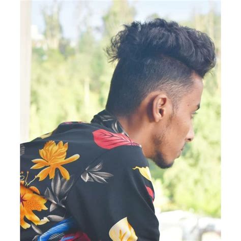 𝗦ᴀᴛʜɪsʜ 🎀🧿 Iam Sathish • Threads Say More