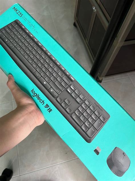 Logitech Mk235 Wireless Keyboard And Mouse Combo Computers And Tech Parts And Accessories Computer