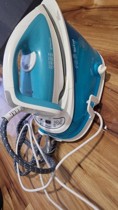 TEFAL Effectis parna postaja 5 steam bars, anti-calc