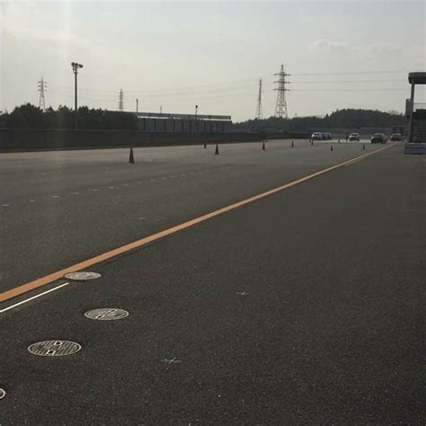 野尻智紀さんのインスタグラム動画 野尻智紀instagram「止まる練習 僕もやりたいくらいです」1月4日 11時33分