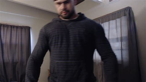 Hairy Hunk Pec Bounce