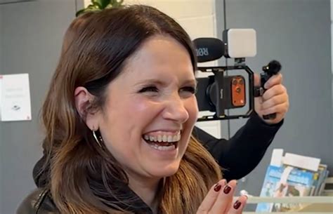 En Direct De Lunivers France Beaudoin Surprend Un Autre Invité Et Il