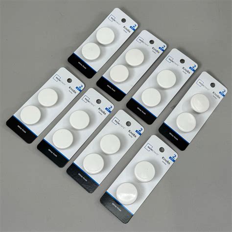 Mainstays 8 Pack 2 Knobs Each Plastic Cabinet Knobs W Hardware Whi