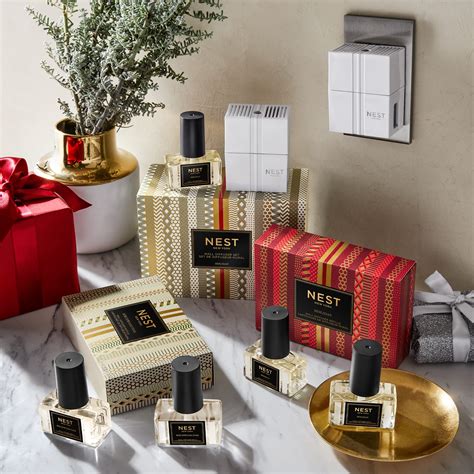 Nest New York Holiday Wall Diffuser