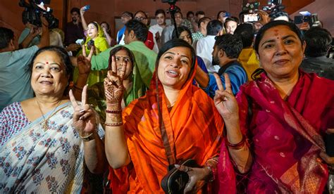 Womens Reservation Bill Gets Presidents Assent The Week