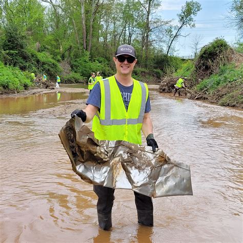 Celebrating Earth Day Charlottes Adopt A Stream 2021 Timmons Group