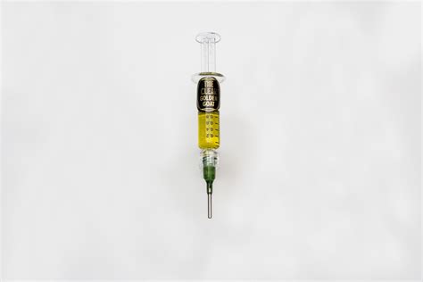 Live Resin Vs Distillate Whats The Difference Nuggmd