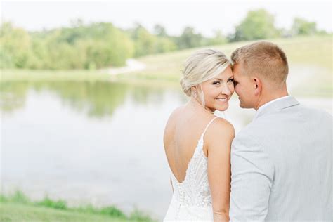 Tabitha Sizemore Central Kentucky Wedding Photographer