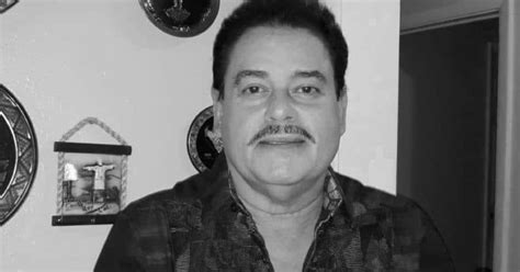 Ven Devórame Otra Vez El éxito Que Se Negaba A Cantar Lalo Rodríguez