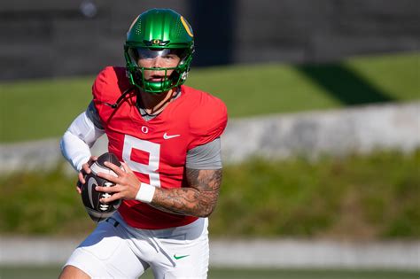 Dillon Gabriel Player Prop Bets Today Vs Michigan Wolverines 11 2 2024