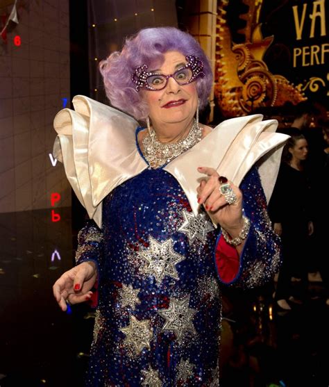 Barry Humphries Comedian Known For Playing Dame Edna Everage Dies Aged 89
