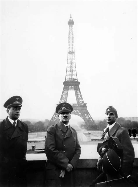 Hitler Takes A Tour Of Paris Group Photo In Front Of Eiffel Tower Jun