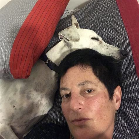 Silvia Gruner — Aware