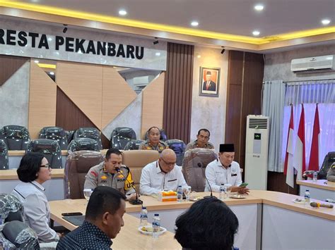 Kompolnas Lakukan Pengawasan Kesiapan Pengamanan Pilkada Polda Riau ...