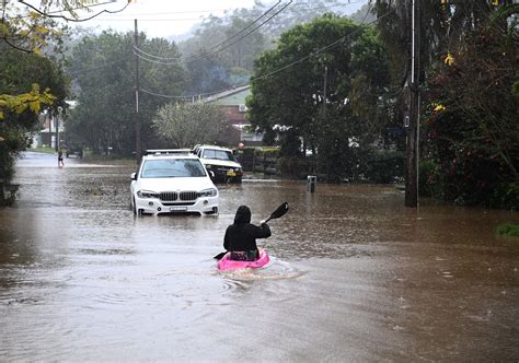 Floods In Australia Burden Thousands More Around Sydney Daily Sabah