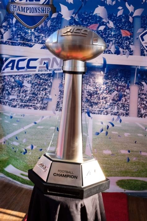 Unc Football 5 Reasons The North Carolina Tar Heels Can Win The Acc