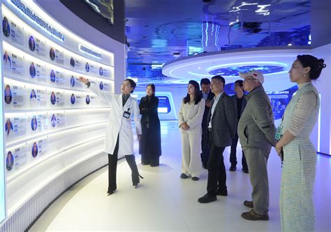 桂林医学院生物医药产业学院前往广州百康细胞生命科技有限公司考察交流 产业技术研究院、生物医药产业学院