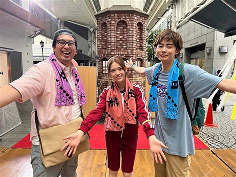 松村沙友理主演『劇場版推し武道』のメイキングカットが大量公開、アップヘアなパン屋バイト姿も Entame Next アイドル情報総合