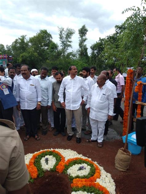 Srinivasa Reddy Gopireddy Srinivasa Reddy Gopireddy