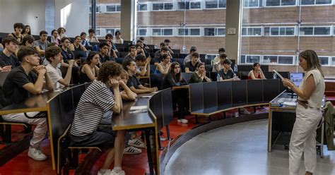 El Dels Alumnes Que Han Fet Les PAU Al Setembre Han Aprovat Amb Una Nota Mitjana De