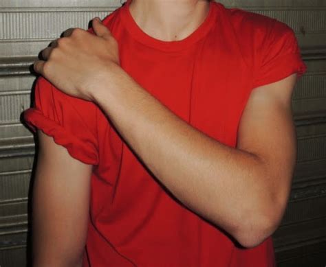 Im A Guy With A Guy Arm Fetish And Love The Feel Of My Arms Rubbing Against The Arms Of Another