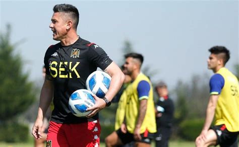 Gustavo Canales Lidera Su Primer Entrenamiento Como Entrenador De Unión