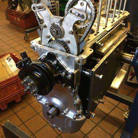 Building Our Jaguar Race Replica Engine Bridge Classic Cars Bridge