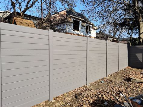 Fence Installation Toronto Vinyl Wood Chain Link Fencing Mr Fencee