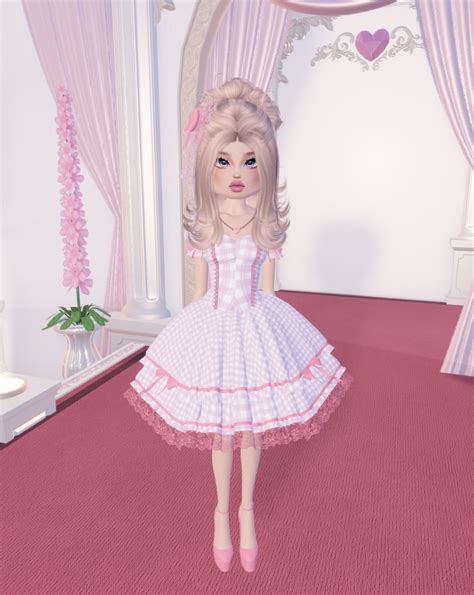 20 Best Outfit Ideas For The Dress To Impress Porcelain Doll Theme