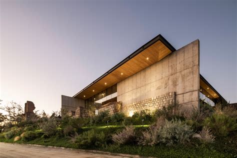 Gallery Of Entremuros Event Center Triangular Gonzalo De La Parra 1