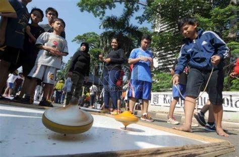 Mengenal Kembali Permainan Tradisional Republika Online