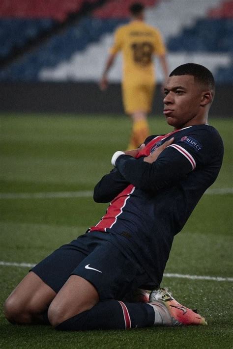 Kylian Mbappe I Find Him Hot R Vindictaratecelebs