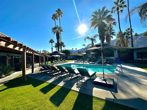 Best Gay Clothing Optional Hotels And Resorts Us Worldwide